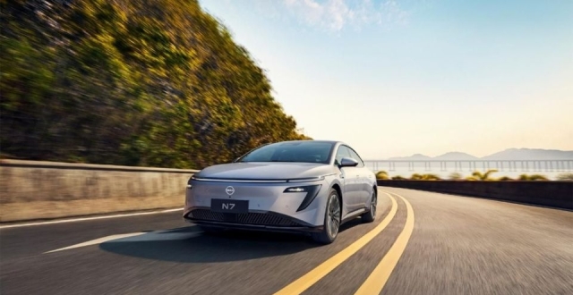 2025年东风日产N7保姆级购车指南：11.99万起如何选购？_腾讯新闻