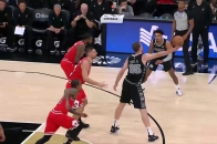 【NBA30队巡礼】公牛队上赛季高光德罗赞生涯得分破20000_腾讯新闻