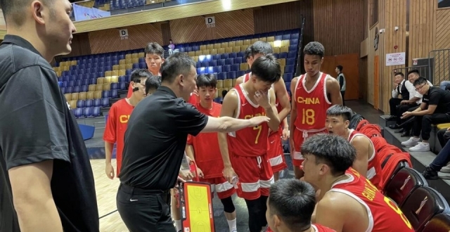 两战净胜102分！U18男篮2连胜：杨瀚森仅打5分钟 北大前锋23分_腾讯新闻