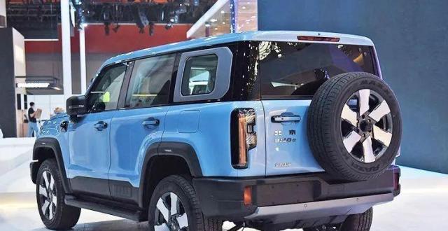 续航1200公里的硬派SUV， 北京BJ40魔核电驱版预售22.48万起_腾讯新闻