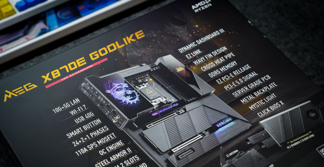 售价8999，顶级主板标杆！微星MEG X870E GODLIKE超神上手实测_腾讯新闻