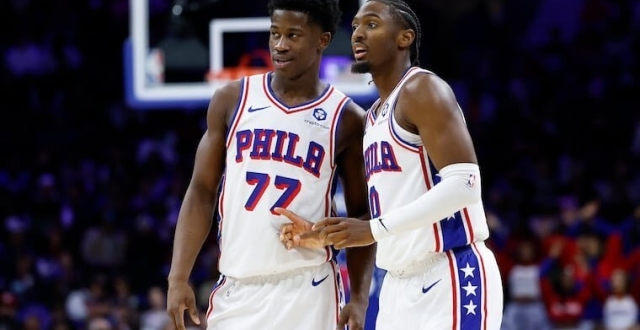 76人将麦凯恩升级为明天可能出战，他迄今已有11个月没打球了_腾讯新闻