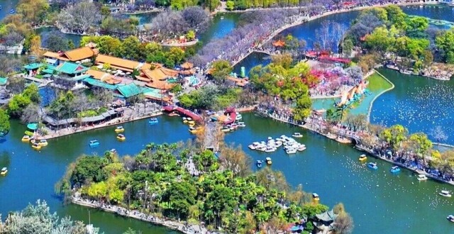 汪曾祺与昆明·五华篇｜寻访翠湖之畔博物馆的岁月珍藏_腾讯新闻