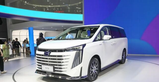 搭载2.0T插混！传祺ES9预售22.98万起_腾讯新闻