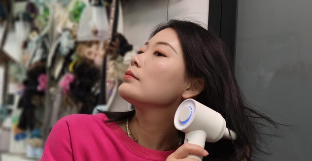 轻盈便携，秀发柔顺的秘密 DOCO LAB Mini 高速吹风机_腾讯新闻