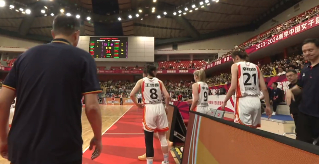 WCBA揭幕战：四川103-90浙江 李梦19+10韩旭14+11_腾讯新闻