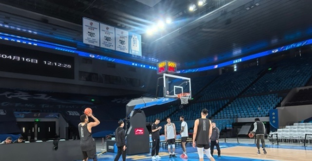 CBA | 北京德比G2 周琦继续缺阵丘天主动请缨_腾讯新闻