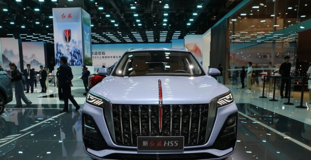 红旗HS5、长安CS75PLUS和吉利星越L谁更适合你？_腾讯新闻