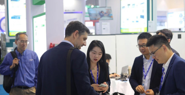 第89届CMEF展会：AI引领产业升级，国产医疗设备获海外客户青睐_腾讯新闻