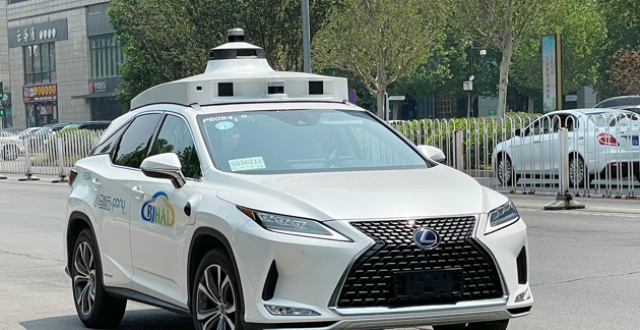 冲击“全球Robotaxi第一股”！小马智行拟赴美IPO，自动驾驶玩家掀上市潮_腾讯新闻