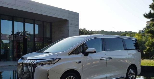 长城魏牌高山DHT-PHEV对比腾势D9 DM-i，谁才是首选？_腾讯新闻