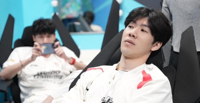 weiwei太强了！暴打MSI冠军！WBG零封JDG，karsa危险了_腾讯新闻