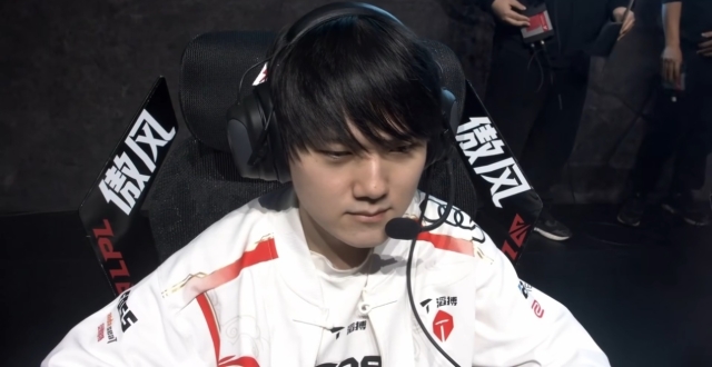 LPL赛区最大悲哀！TES全胜揭示真相，新鲜血液已死，联赛面临末日_腾讯新闻