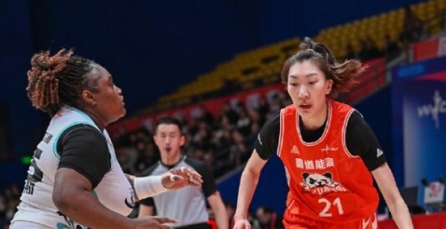 75分惨案，WCBA：四川女篮133-58福建，韩旭&李梦仅出战9分钟_腾讯新闻