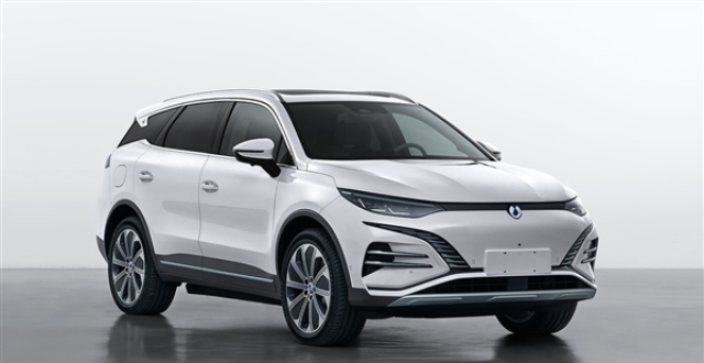-45℃快充功率175kW！比亚迪“世界级SUV”腾势N8申报实车亮相_腾讯新闻