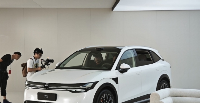 基于SEA浩瀚架构研发 打造800V全生态 极氪7X上市售22.99万元起_腾讯新闻