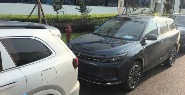 预售29.8万起！问界M7焕新版实车现身，配M9同款激光雷达+CDC减震_腾讯新闻