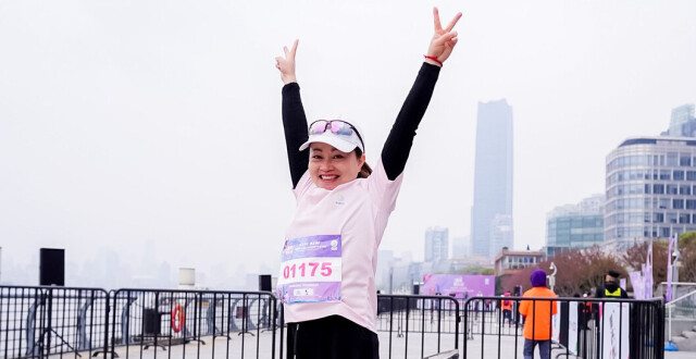 北外滩举办“最美丽人行”定向赛_腾讯新闻