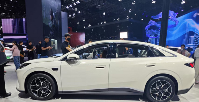 或12-15万元！比亚迪海豹06EV将6月7日上市_腾讯新闻