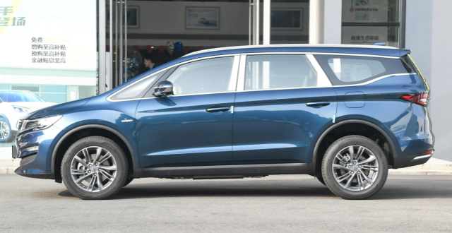 大6座MPV！插电混动，巡航超1000km，内饰豪华，仅14万级_腾讯新闻