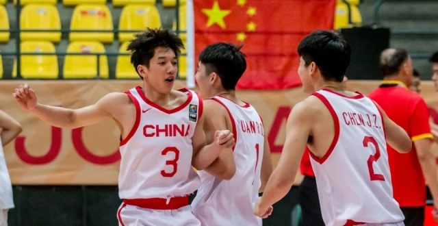 U18男篮亚洲杯：中国46分大胜印度进四强 锁定U19世界杯名额_腾讯新闻