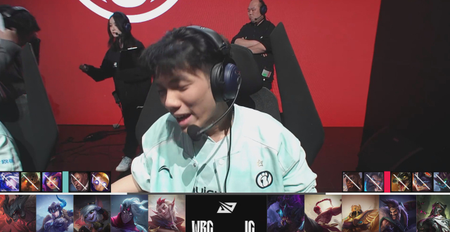 打到手痛喊暂停！WBG险胜晋级Zdz操作封神，灯皇麻了教练感慨太累_腾讯新闻