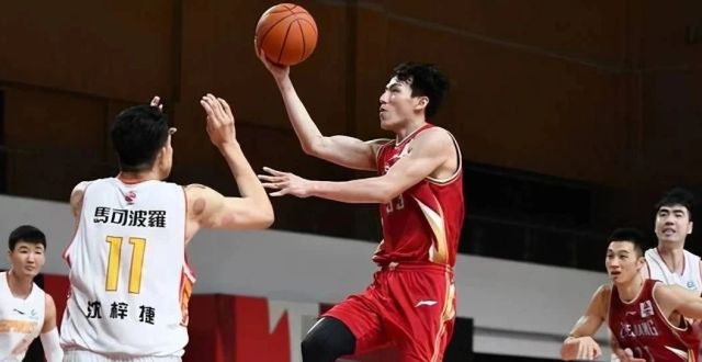 今晚！中超让路，CCTV5等4大平台直播CBA半决赛G1 浙江男篮PK深圳_腾讯新闻