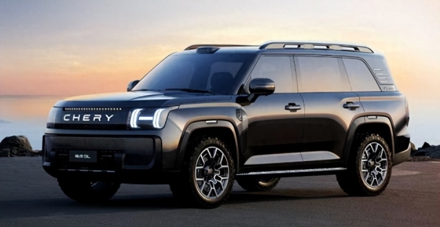 性能堪比陆巡，带三联屏！奇瑞硬派SUV“奇瑞瑞虎9L”上线！_腾讯新闻