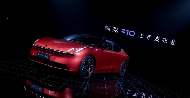 第一款就Buff叠满！领克Z10上市，限时19.68万元起售_腾讯新闻
