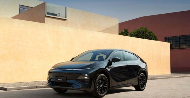 预算20万买纯电中型SUV 乐道L60和小鹏G6怎么选？_腾讯新闻