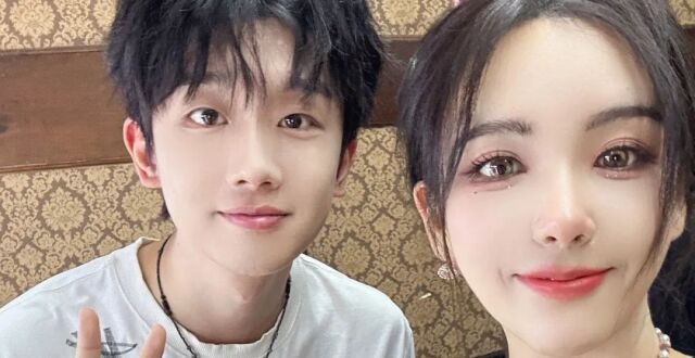 【LPL老婆】Rita MSI观赛记录，时尚达人露出小蛮腰_腾讯新闻