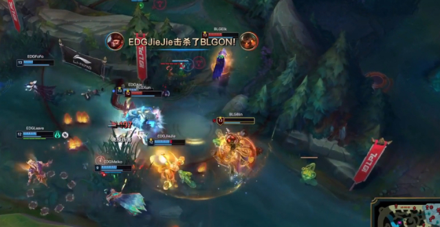EDG惨遭BLG碾压！阿宾丝血勾引反杀杰杰，阿水喊话Meiko好好调整_腾讯新闻