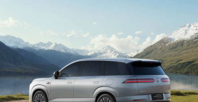 腾势N8L官图发布，全新设计风格，车长5200mm，2+2+2座椅_腾讯新闻