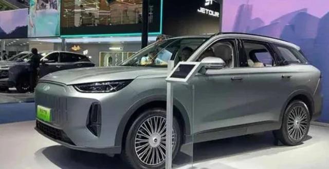 新风云T9纯电续航210Km+3挡DHT！换装新LOGO，奇瑞新能源布局提速_腾讯新闻