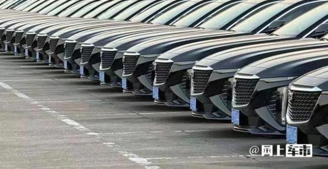 凯迪拉克4S：CT6一口价降13万！原价38.97万，现只卖25.57万_腾讯新闻