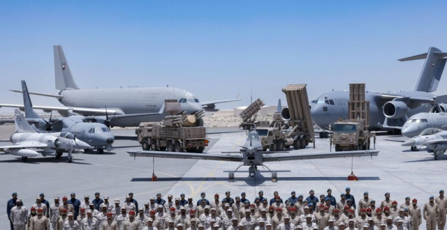 阿联酋展示韩制KM-SAM防空导弹系统 总共订购12套 价值35亿美元_腾讯新闻