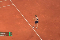 【原声】WTA1000马德里站1/4决赛：萨巴伦卡vs科斯秋克 第一盘_腾讯新闻