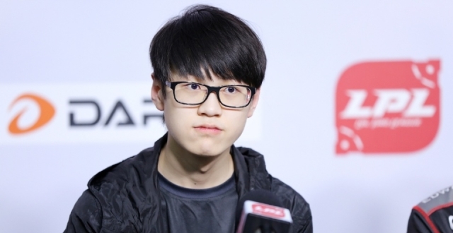 新赛季真摆烂吗？Meiko或去TES，EDG最终阵容基本成型_腾讯新闻