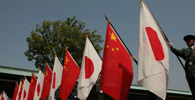 东部战区改变对日称呼，不到48小时，日右翼分子遭中方严厉反制_腾讯新闻