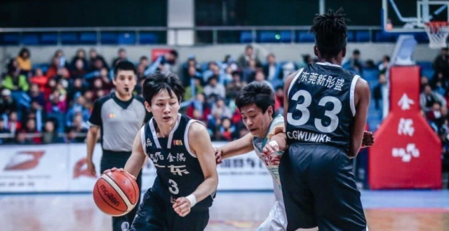 正式确定！三大当红国手重返广东女篮，WCBA呈现三足鼎立局面_腾讯新闻