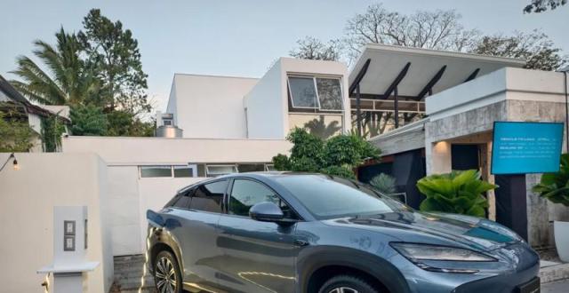 比亚迪海狮07EV亮相哥斯达黎加 续航里程达456公里_腾讯新闻