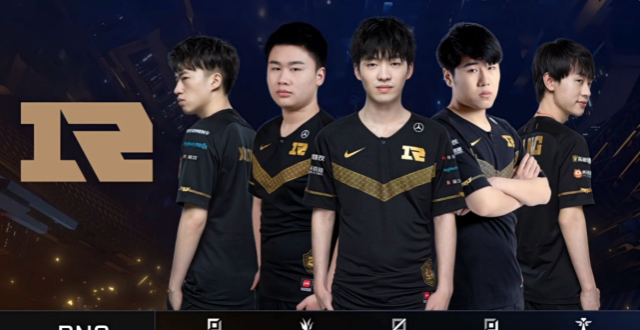 小虎他真的我哭死！饭堂回顾小虎为RNG的努力，两个OK太扎心_腾讯新闻