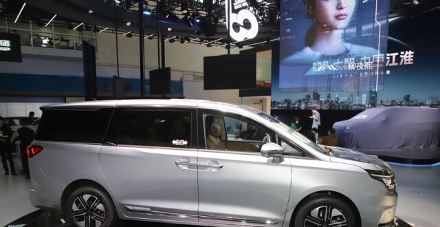 2024年粤港澳车展：瑞风RF8鸿蒙版亮相 售20.99万元起_腾讯新闻