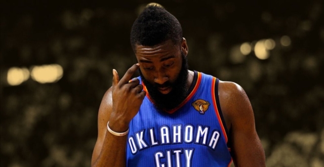 2012年哈登被雷霆交易时，各队报价如何？5队争抢，火箭豪赌大赚_腾讯新闻