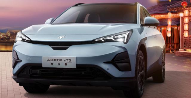 适合普通家庭，性价比超高的大空间SUV，5C快充+800V！倍便宜_腾讯新闻