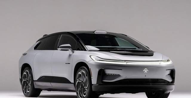 法拉第FF91首位车主身份曝光，新车售价高达220万，果然不坑穷人_腾讯新闻