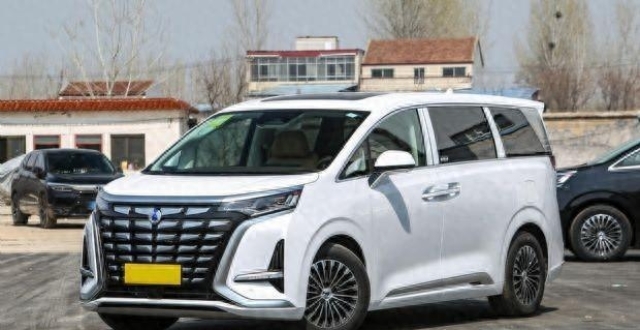 1-9月MPV销量榜完整版！腾势D9领跑，别克GL8腰斩，传祺M8第四_腾讯新闻