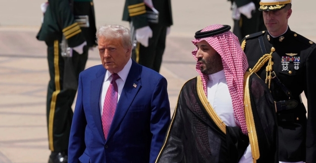 特朗普冲着6000亿首访沙特_腾讯新闻