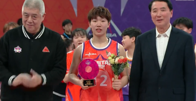 WCBA星锐赛：北区大胜南区张子宇17+6 陈玉婕18+11+6获MVP_腾讯新闻