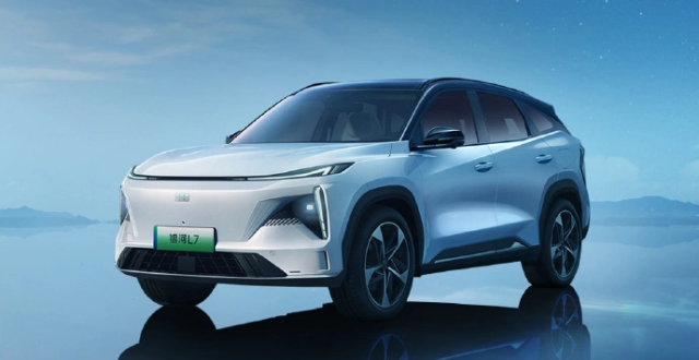 搭载雷神电混 8848，吉利银河 L7 插混 SUV 通过工信部申报_腾讯新闻